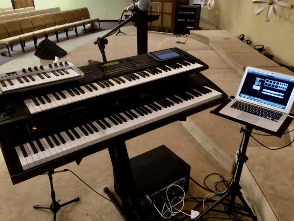 DIY keyboard stand to simplify my rig